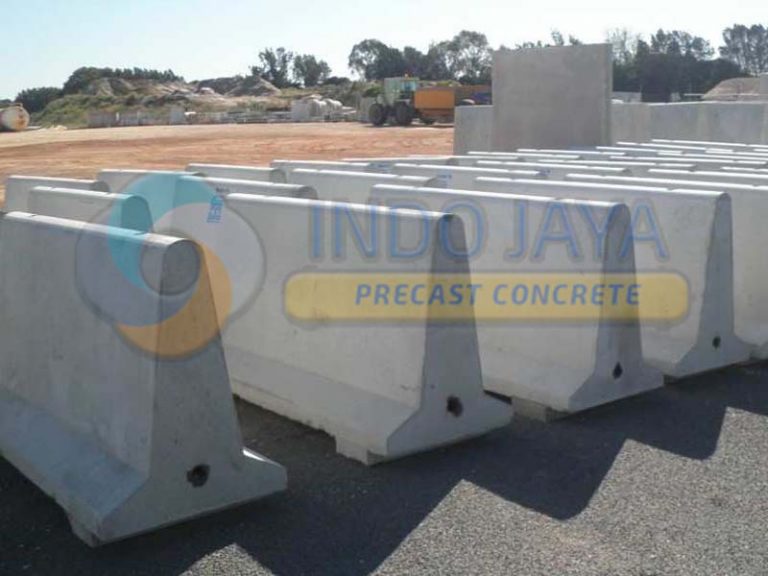 Harga Road Barrier Beton Precast / Pembatas Jalan Murah Standar SNI